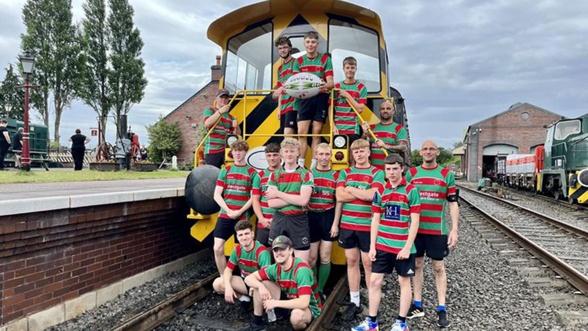 Young Burntwood rugby players race train to help raise money for ...